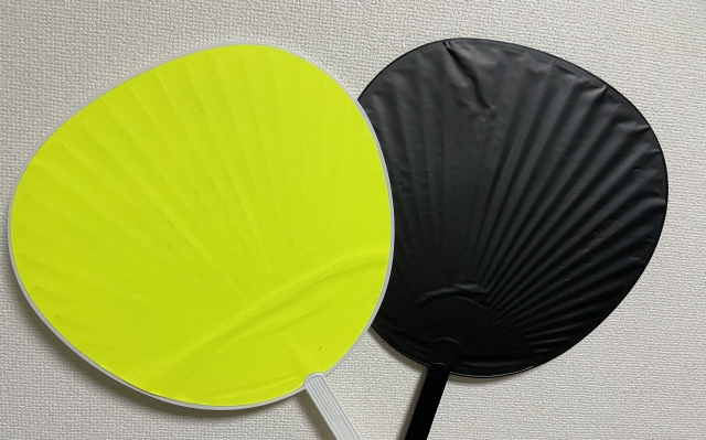 推し活グッズ別収納術！インテリアに馴染むオシャレな飾り方と隠し方 | YUMDESIGNLAB